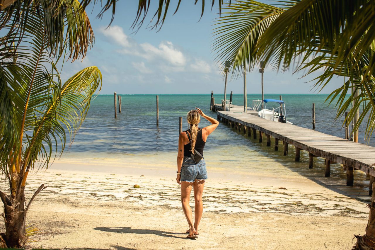 Great Blue Hole Belize Scenic Flight (Epic Bucket List Moment) - Im ...